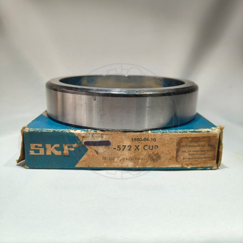 572 (SKF) - Tapered Roller Bearing Cup - 139.992x28.575mm - HBB ...
